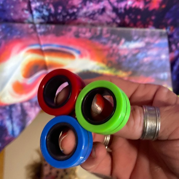 Heartland Huggers | Toys | Finger Magnet Fidgets Set Of 3 Kids These ...